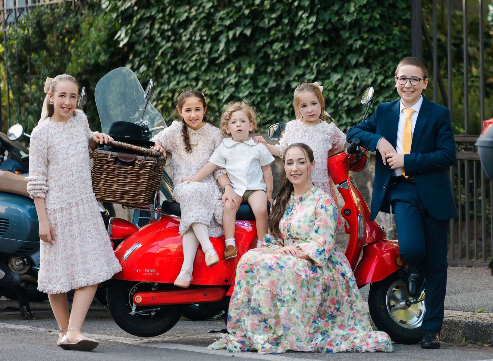 Outdoor Photography - Natural Child and Family Portraits